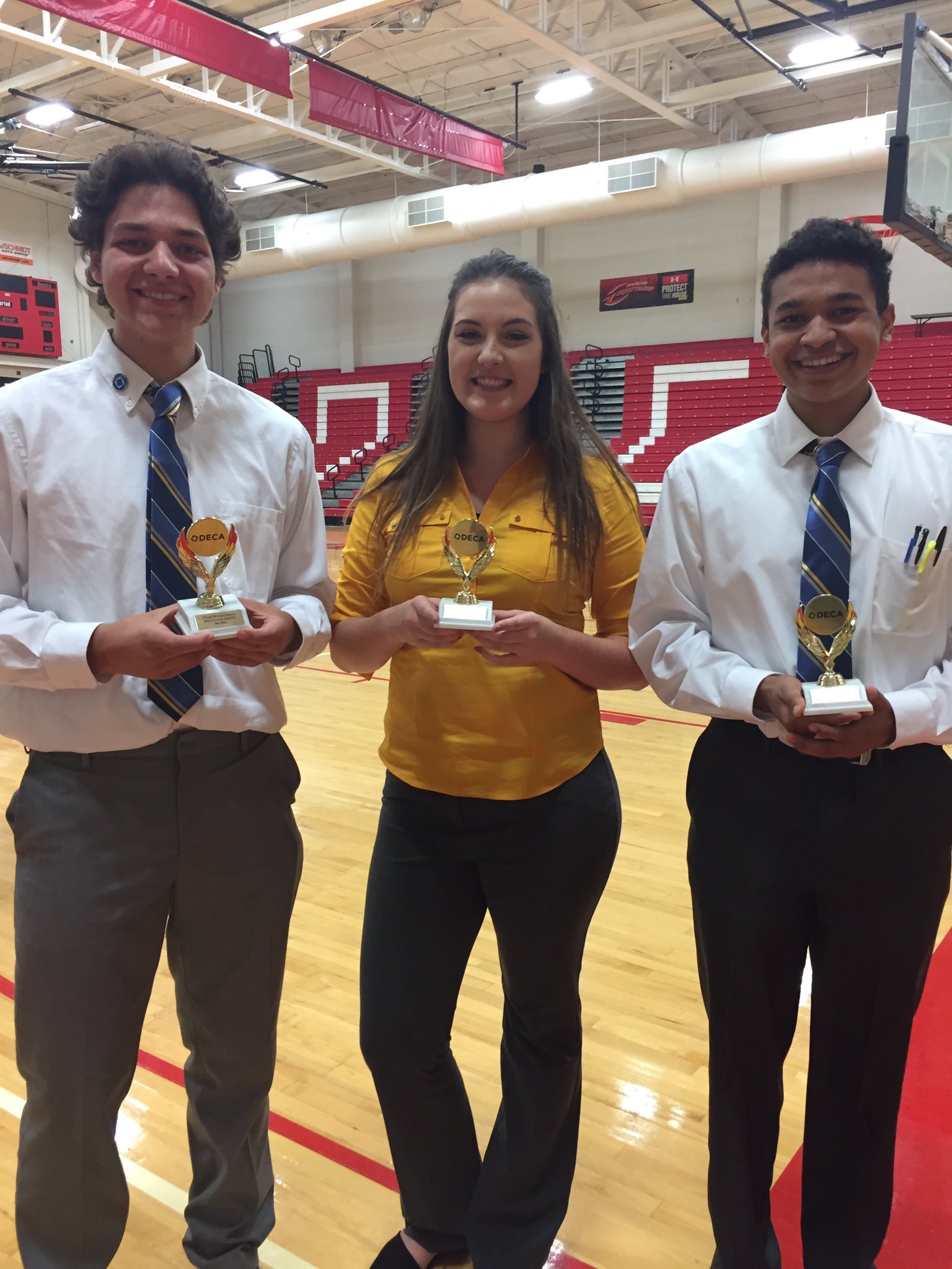 DECA of Perrysburg High School – eSomethin.com